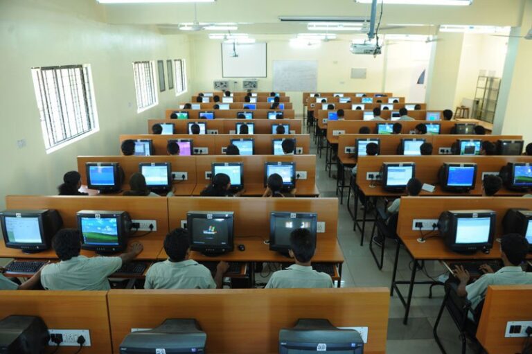 Shree Devi Institute of Technology